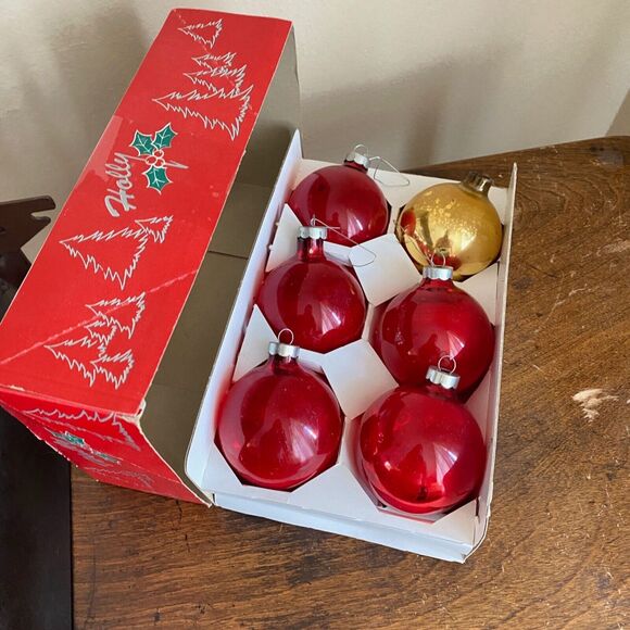 Holly | Holiday | Vintage Retro Holly Glass Ornaments 6 Count Red Gold ...